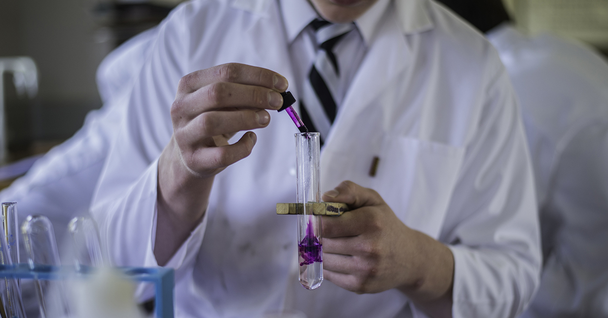Online GCSE Chemistry Summer Refresher Course | PMT Education